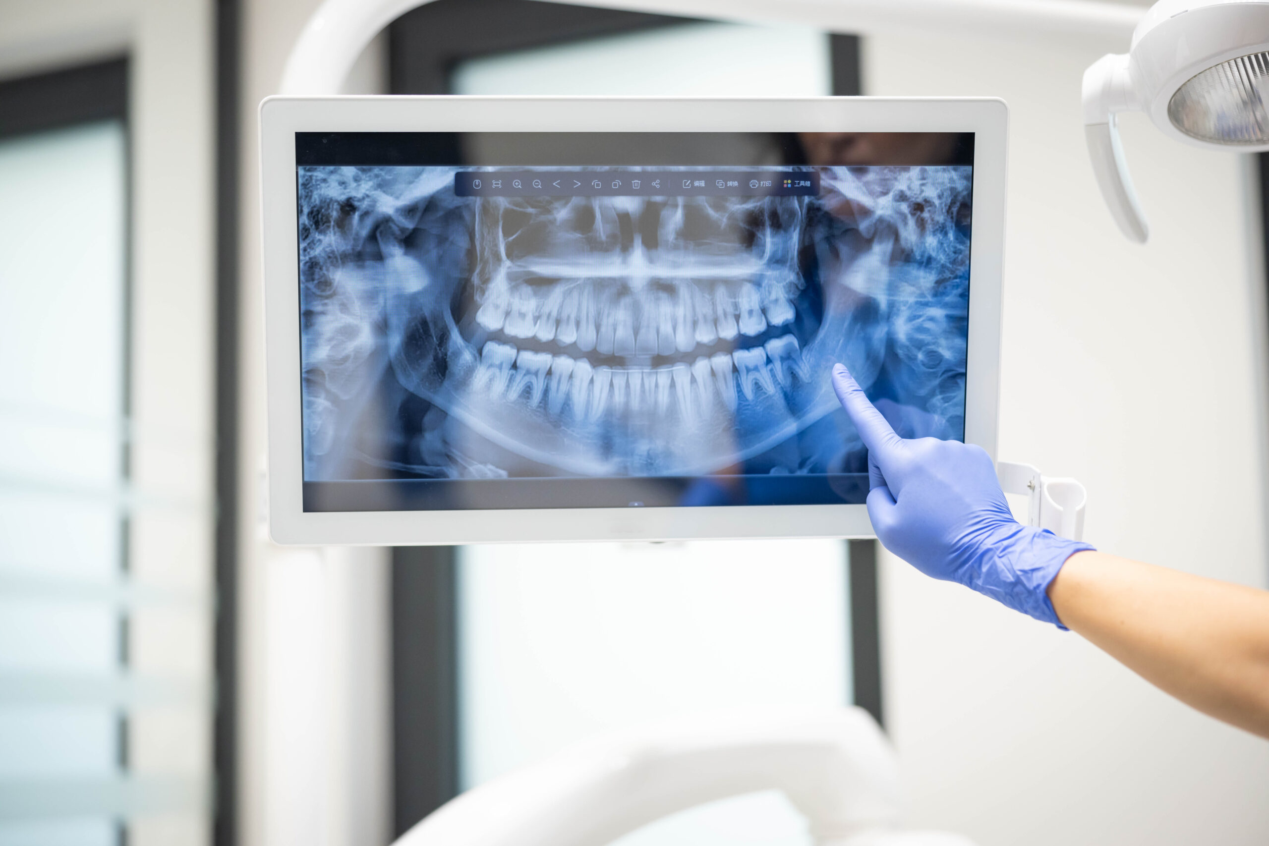 How We Help Smiles With Advanced Technology | Brighton, MA